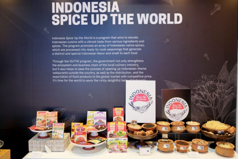 INDONESIA SPICE UP THE WORLD: INTRODUCING NUSANTARA SPICES WORLDWIDE ...