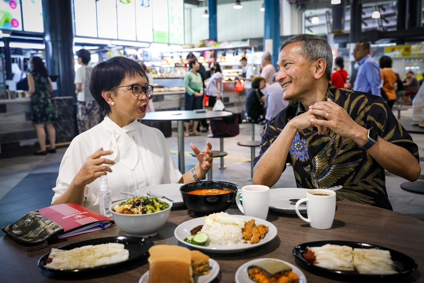 Gastrodiplomacy? Dr V. Balakrishnan Introduces Indonesia’s FM Retno ...