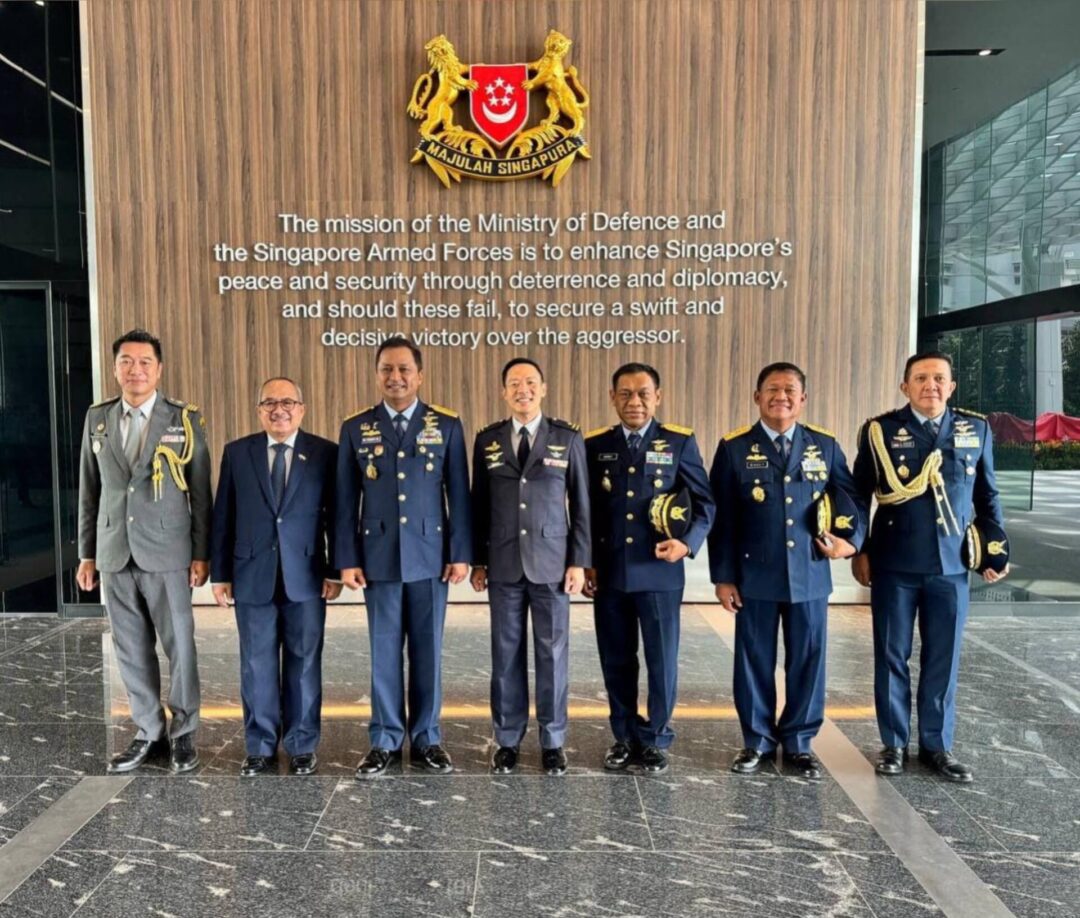 Indonesian Air Force Chief Holds Bilateral Meetings with Singaporean ...