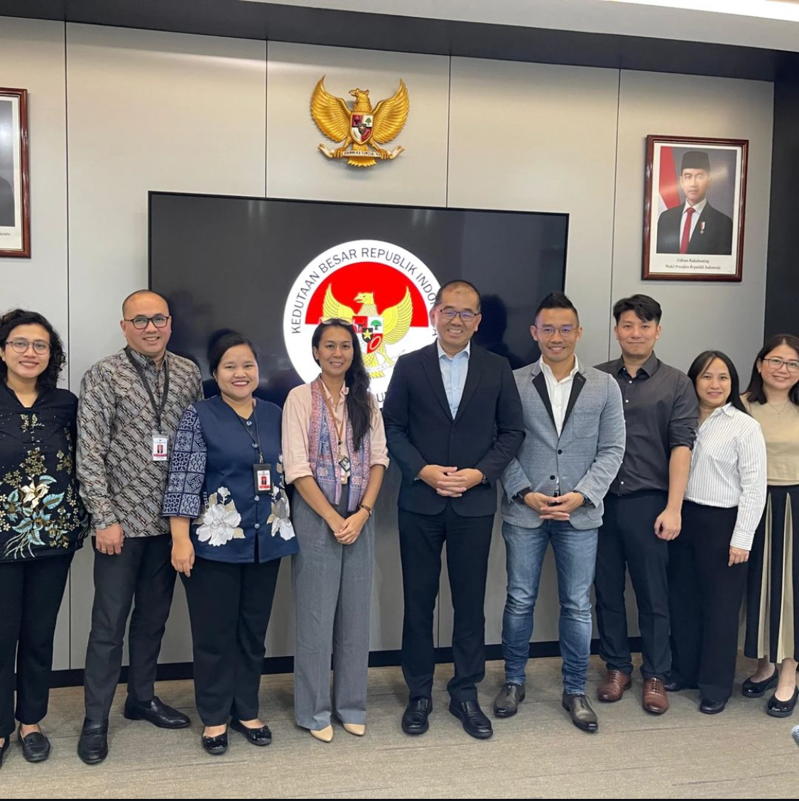 Indonesian Embassy in Singapore and NTUC FairPrice Discuss ...